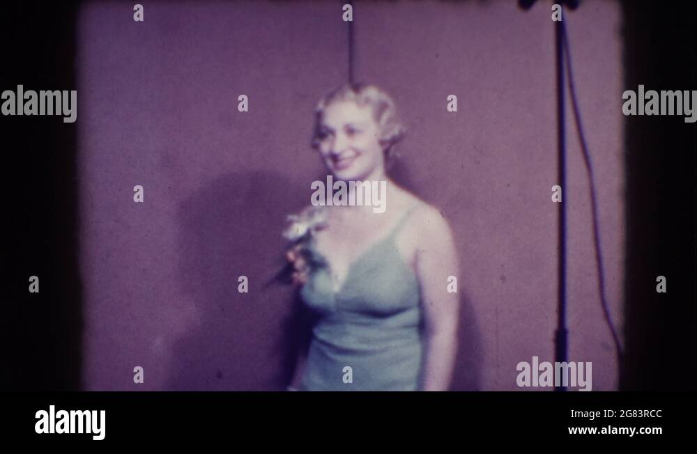 Modeling on stage Stock Videos & Footage - HD and 4K Video Clips - Alamy