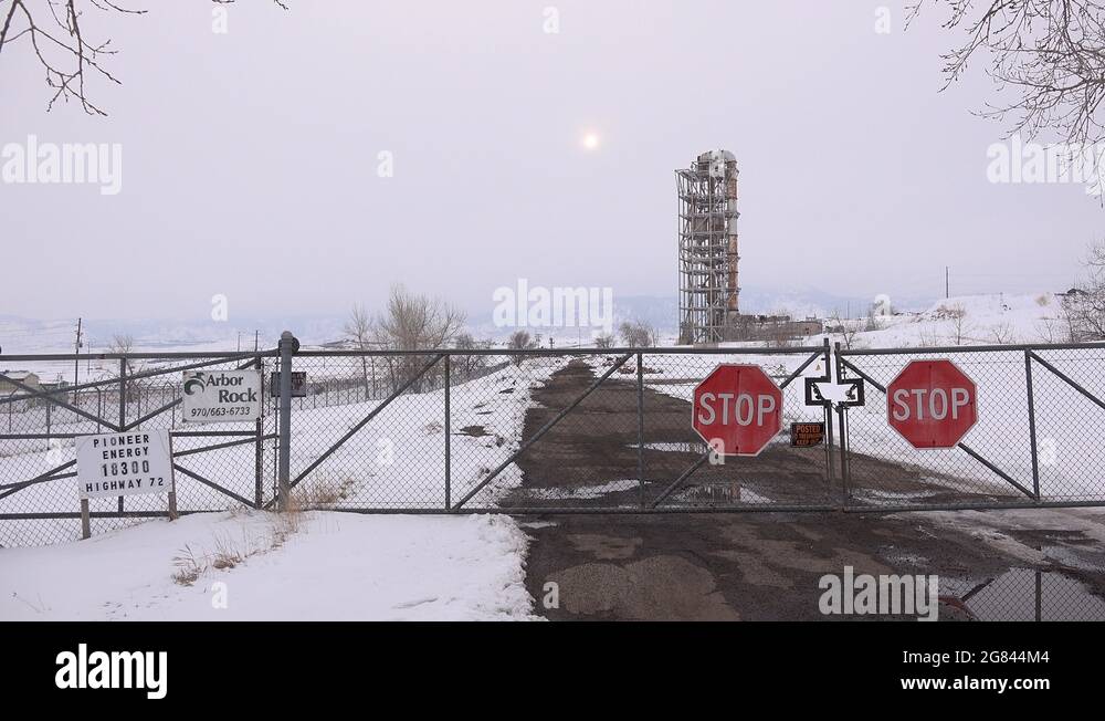 Road blocking gate Stock Videos & Footage - HD and 4K Video Clips - Alamy
