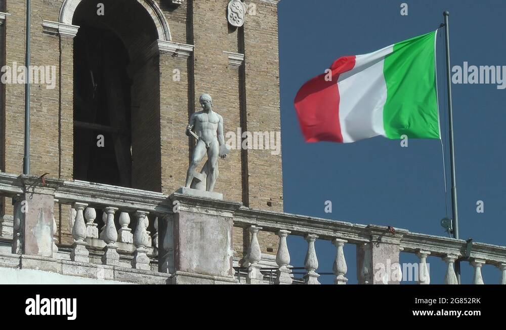 Rome flag Stock Videos & Footage - HD and 4K Video Clips - Alamy