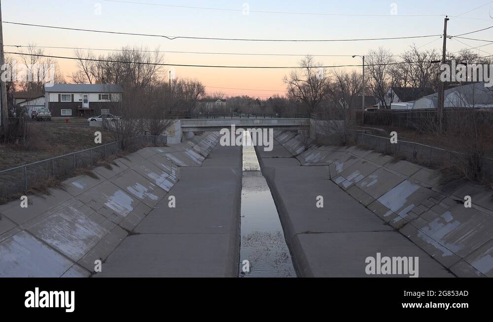 Sewer channel Stock Videos & Footage - HD and 4K Video Clips - Alamy
