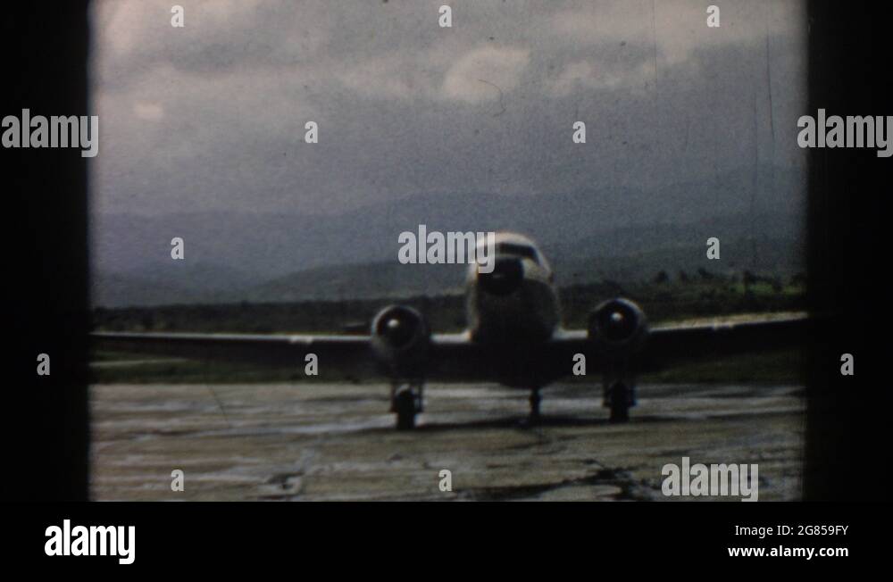 Hero plane Stock Videos & Footage - HD and 4K Video Clips - Alamy