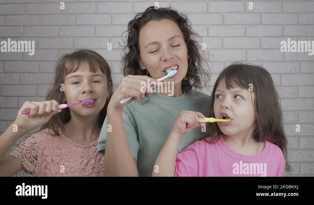 Family brushing teeth Stock Videos & Footage - HD and 4K Video Clips ...