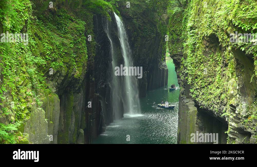 Manai waterfall of Takachiho Gorges in Takachiho, Miyazaki Prefecture ...