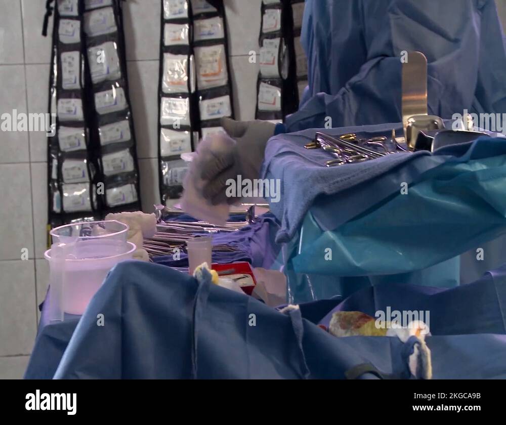 Hospital staff in operating theatre Stock Videos & Footage - HD and 4K ...