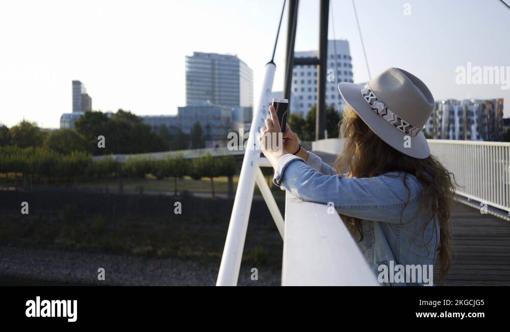 Railing of bridge Stock Videos & Footage - HD and 4K Video Clips - Alamy