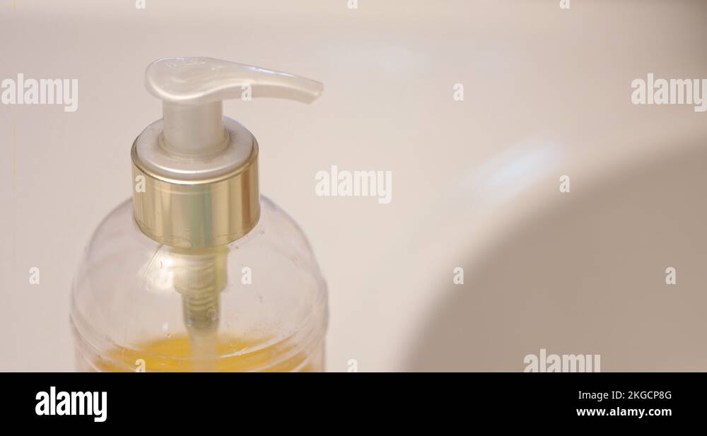 Pumping liquid Stock Videos & Footage - HD and 4K Video Clips - Alamy