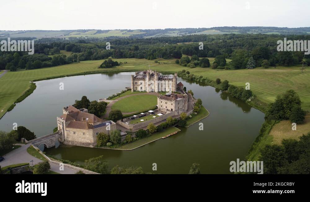 Moat castle aerial Stock Videos & Footage - HD and 4K Video Clips - Alamy