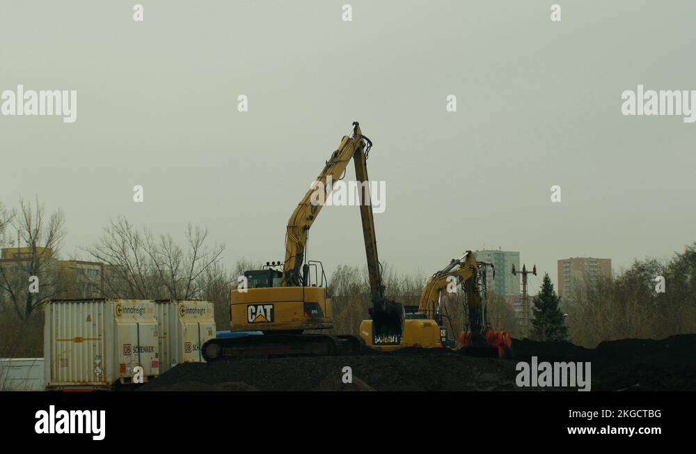 Soil poisoning Stock Videos & Footage - HD and 4K Video Clips - Alamy
