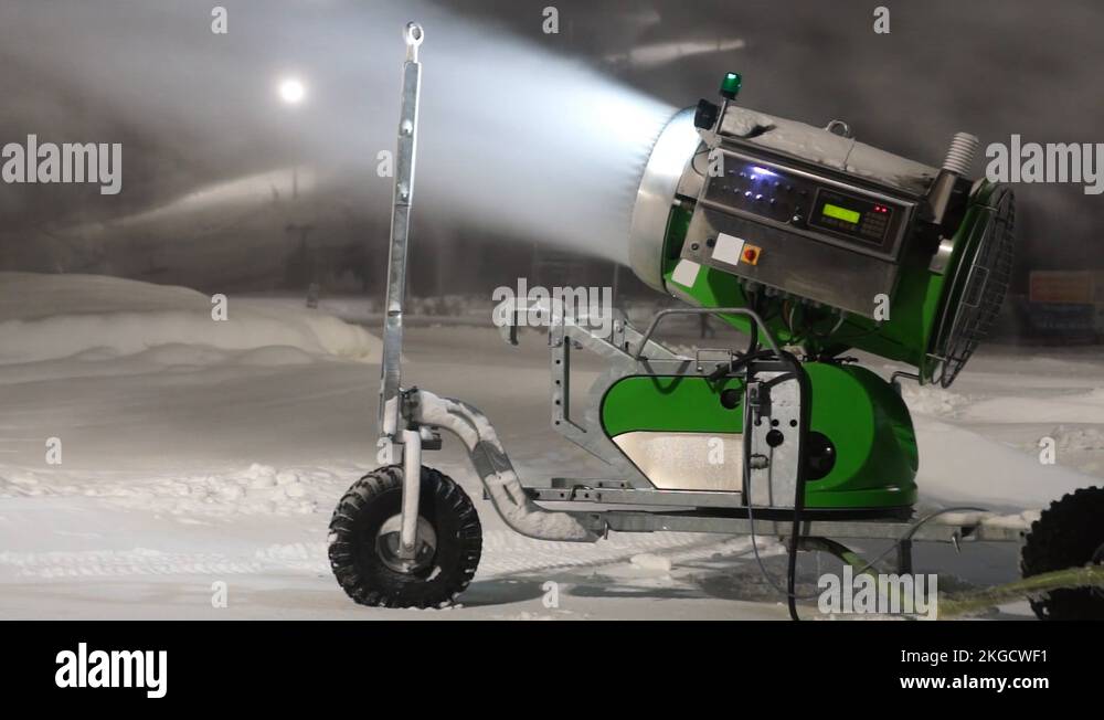 Snow gun Stock Videos & Footage - HD and 4K Video Clips - Alamy
