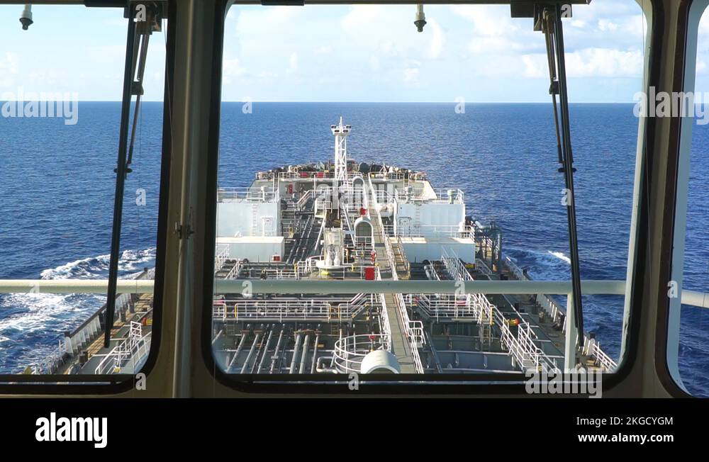 Oil tanker deck view Stock Videos & Footage - HD and 4K Video Clips - Alamy