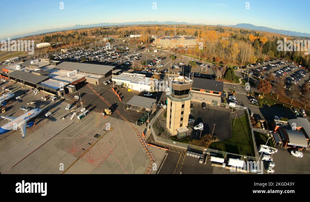 Airliner aircraft jet takeoff liftoff Stock Videos & Footage - HD and ...