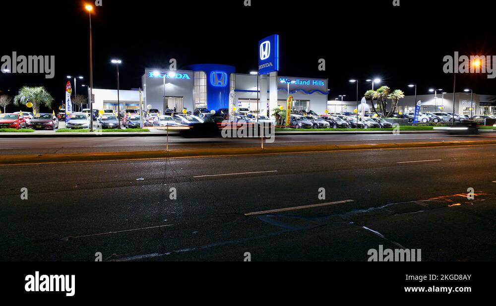 Honda dealership showroom Stock Videos & Footage - HD and 4K Video ...