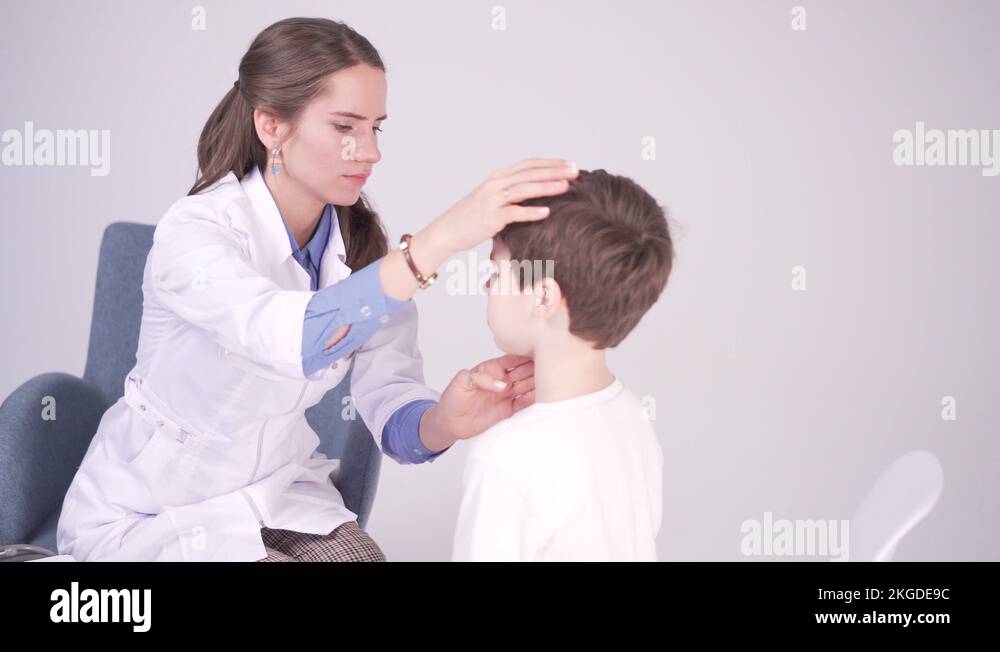 Lymph node neck Stock Videos & Footage - HD and 4K Video Clips - Alamy