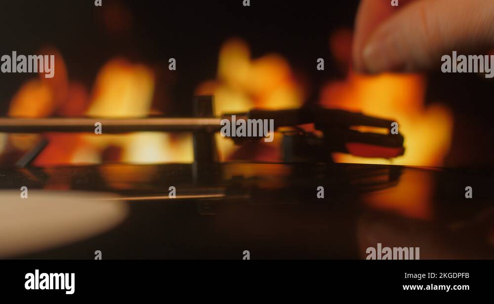 24 fps Cinema Background of Vinyl Turntable Record Player Needle on ...