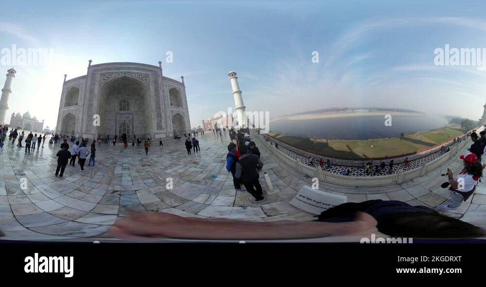 The Taj Mahal in 360 degrees Stock Video Footage - Alamy