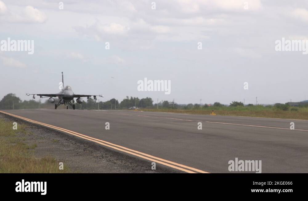 Philippines taxiing runway Stock Videos & Footage - HD and 4K Video ...