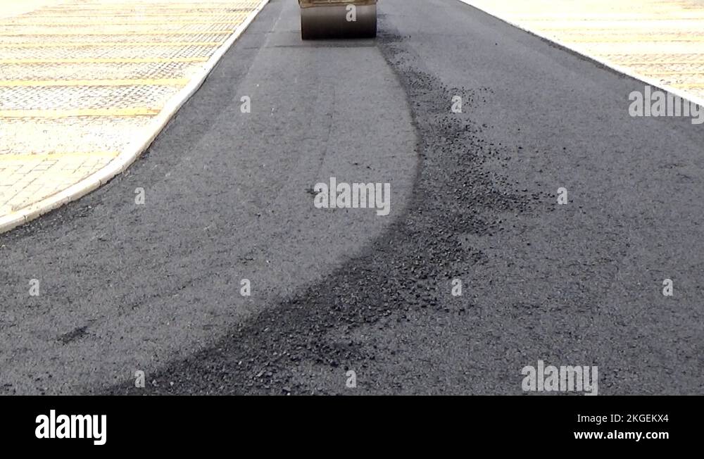 Pavement works Stock Videos & Footage - HD and 4K Video Clips - Alamy