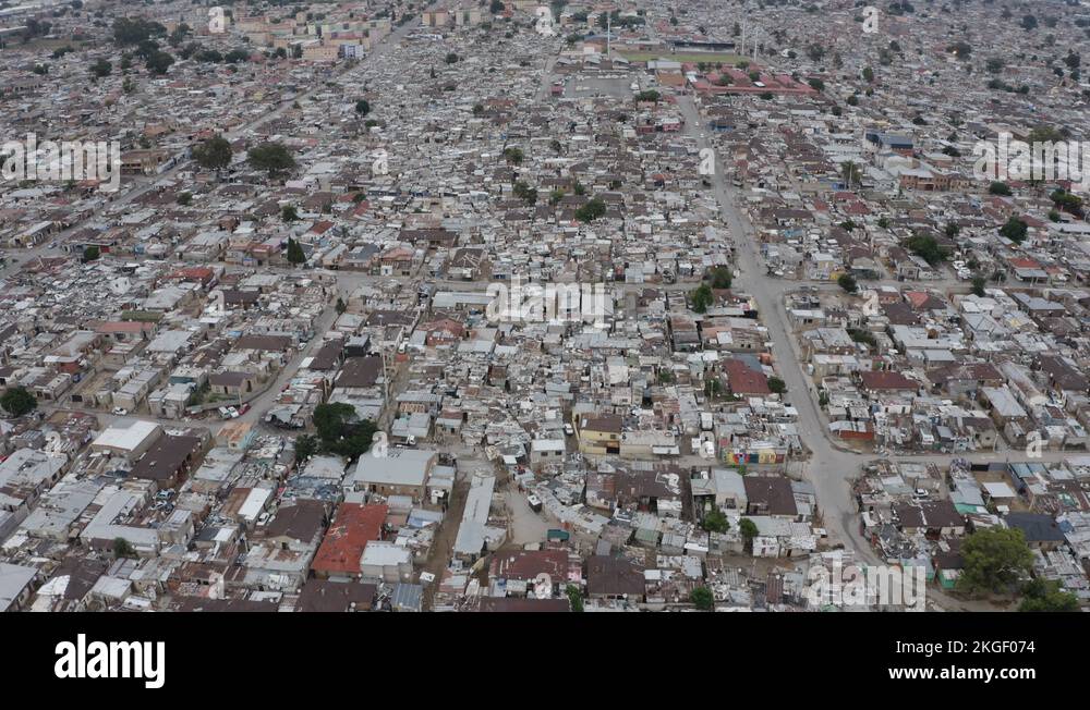 Poor people in Africa unable to maintain social distance to prevent ...