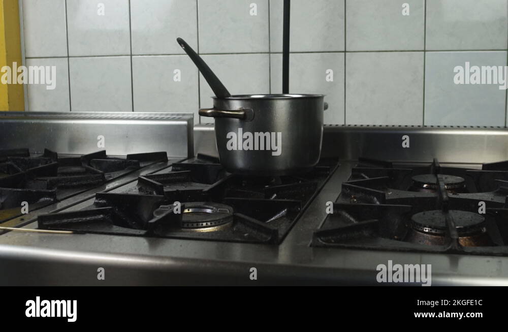 Busy restaurant stock Stock Videos & Footage - HD and 4K Video Clips ...