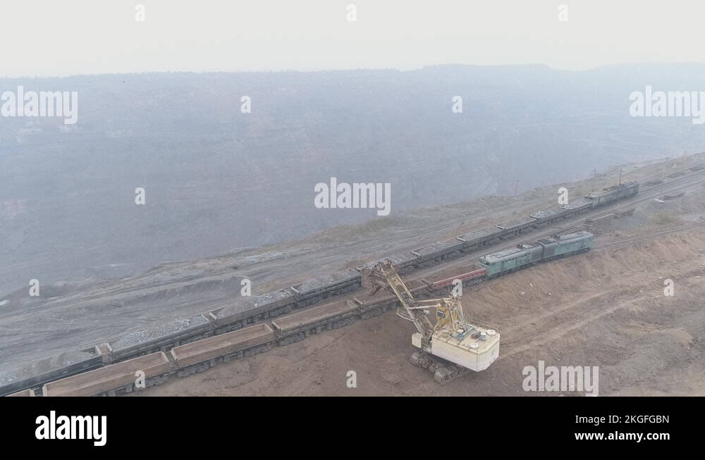 Iron ore railway Stock Videos & Footage - HD and 4K Video Clips - Alamy