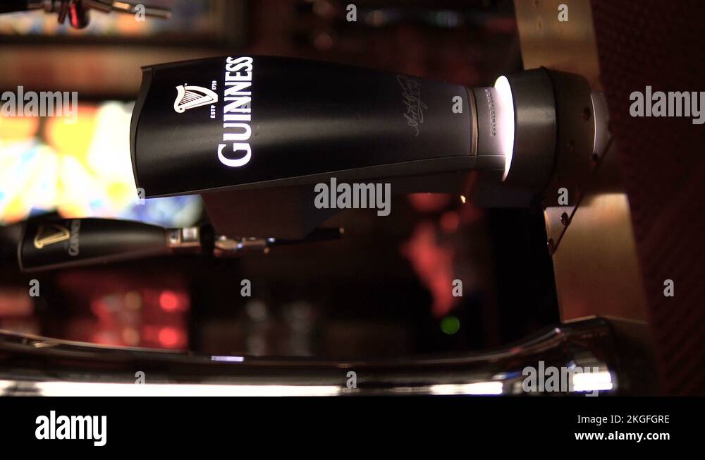 Guinness jug Stock Videos & Footage - HD and 4K Video Clips - Alamy