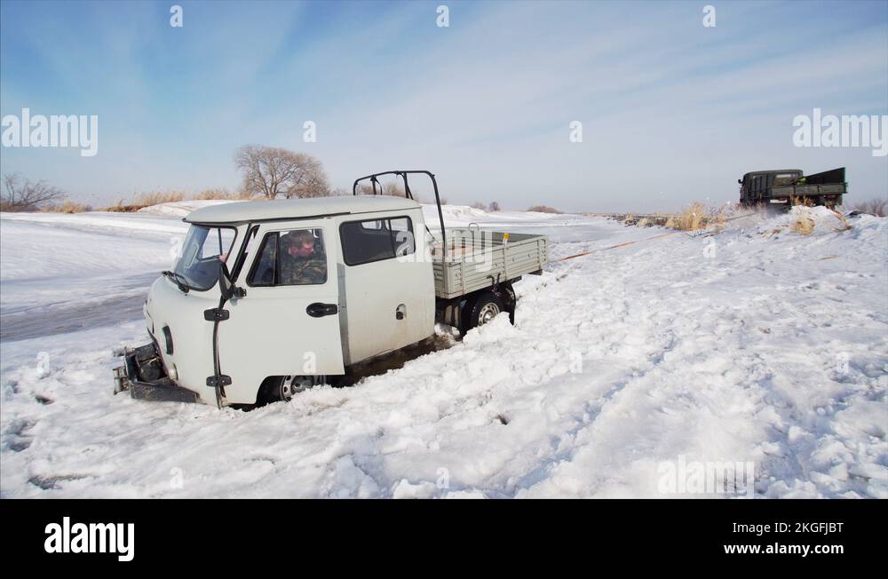 Car crash in lake Stock Videos & Footage - HD and 4K Video Clips - Alamy