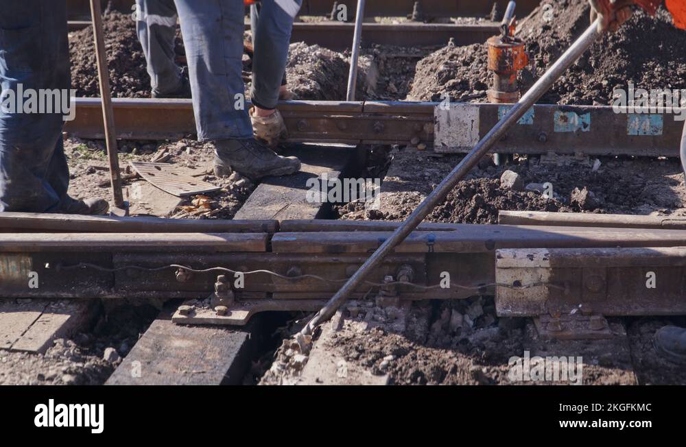 Container repair Stock Videos & Footage - HD and 4K Video Clips - Alamy