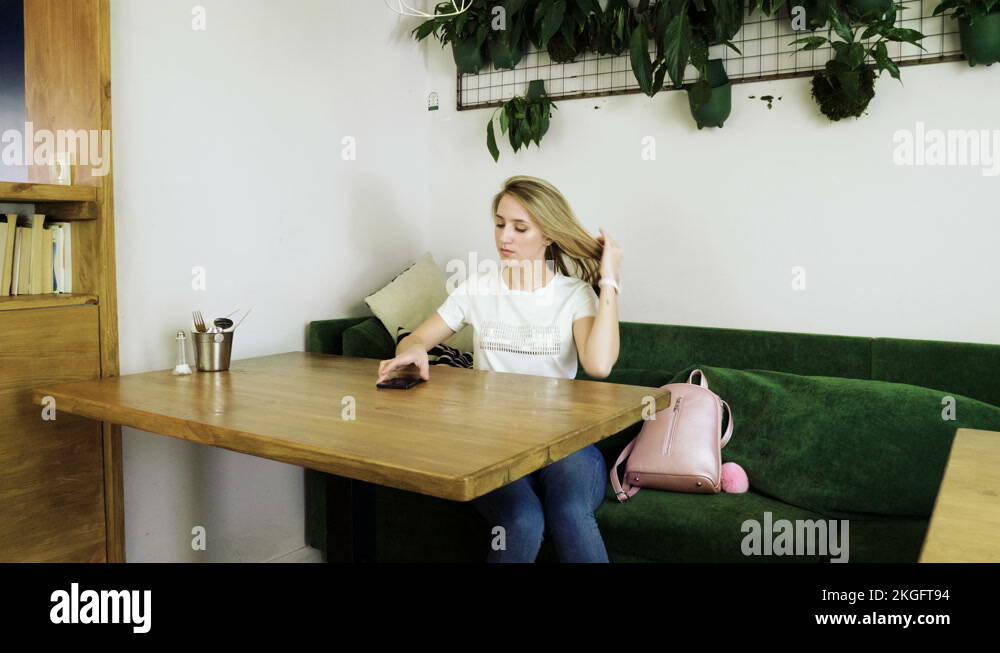 Man who is leaving Stock Videos & Footage - HD and 4K Video Clips - Alamy