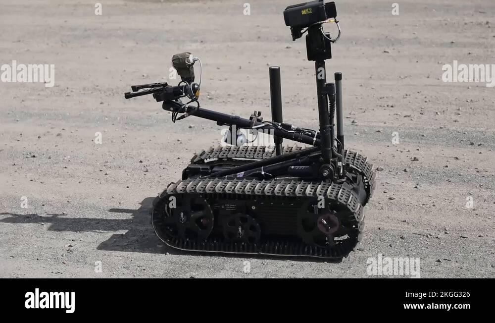 Eod robot Stock Videos & Footage - HD and 4K Video Clips - Alamy