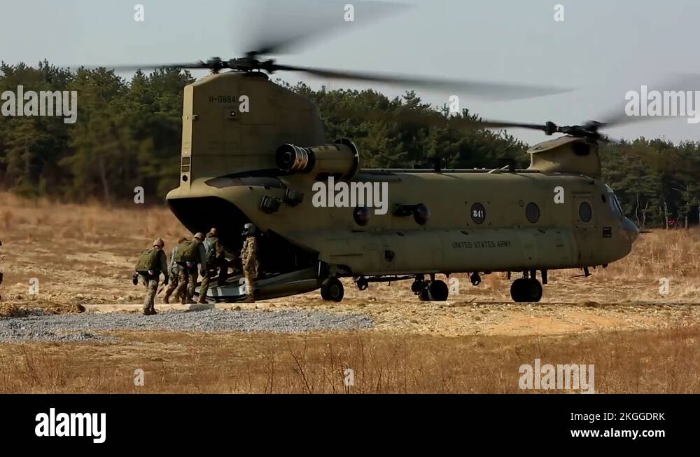 Chinook helicopter pilot Stock Videos & Footage - HD and 4K Video Clips ...
