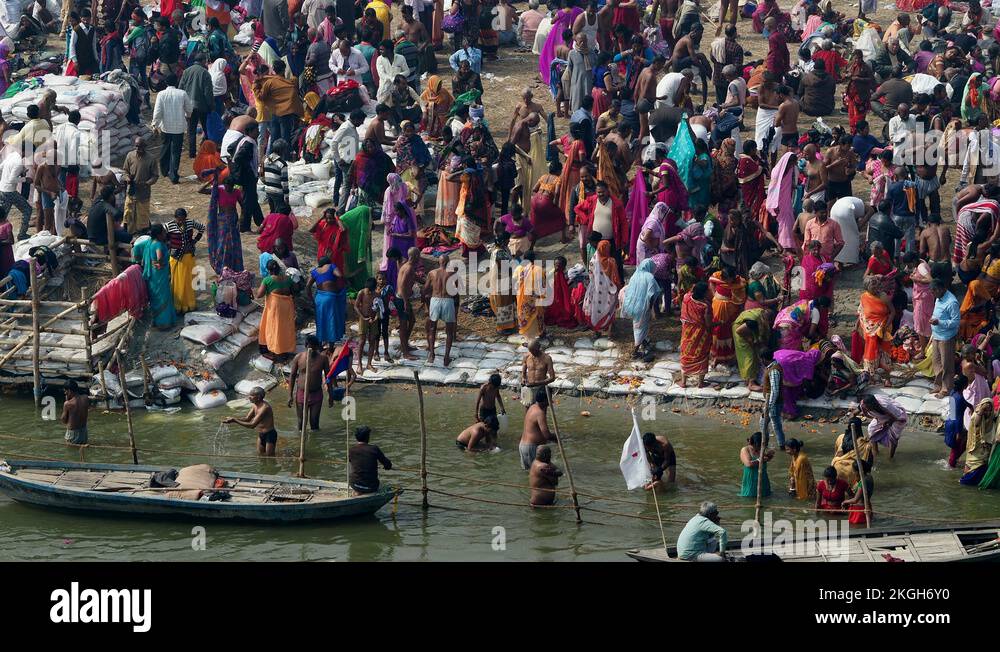 India indian pilgrimage ganges kumbh mela Stock Videos & Footage - HD ...
