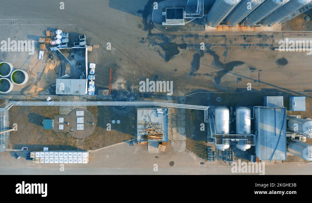 Modern chemical plant Stock Videos & Footage - HD and 4K Video Clips ...