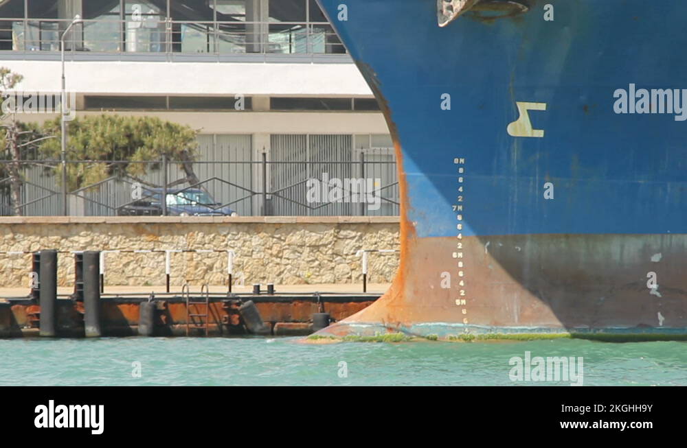 The scale marks showing the current draft of sea gauge Stock Video ...