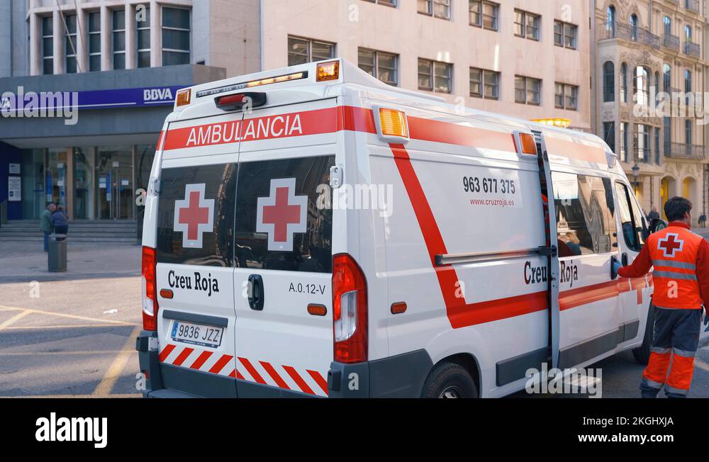Red cross ambulance Stock Videos & Footage - HD and 4K Video Clips - Alamy
