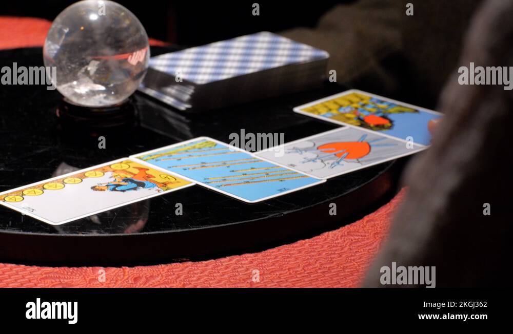 VooDoo black arts and Fortune Palm Reading, tarot cards - Potions ...