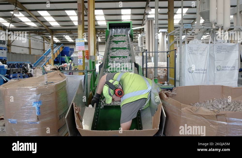 Efficient handling Stock Videos & Footage - HD and 4K Video Clips - Alamy