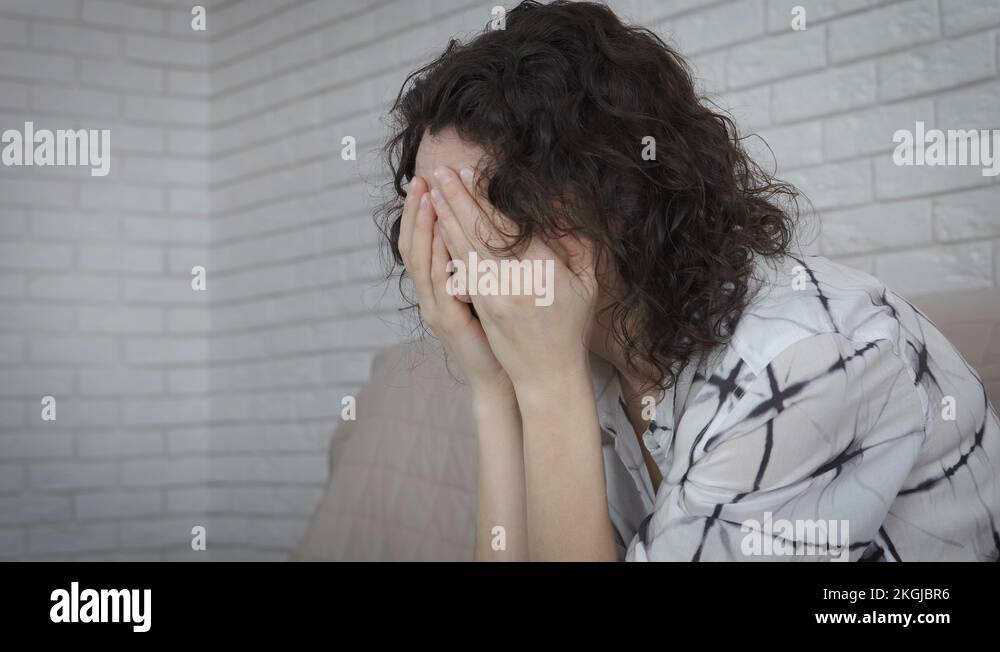 Mother weeping Stock Videos & Footage - HD and 4K Video Clips - Alamy