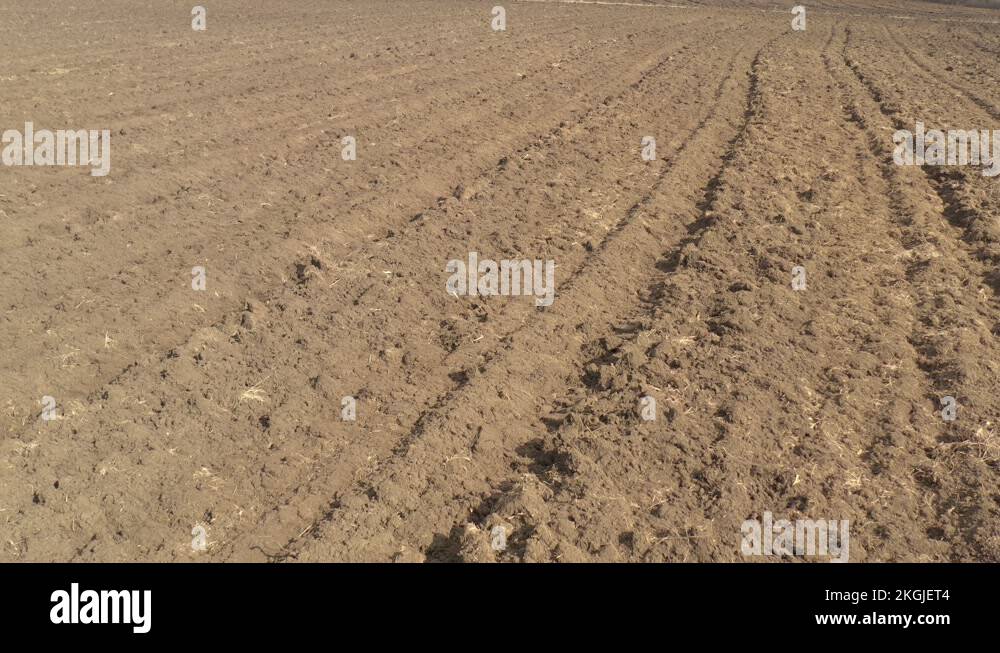 Plough soil texture Stock Videos & Footage - HD and 4K Video Clips - Alamy