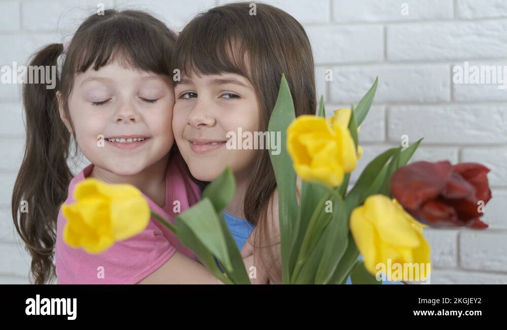 Children kid flowers Stock Videos & Footage - HD and 4K Video Clips - Alamy