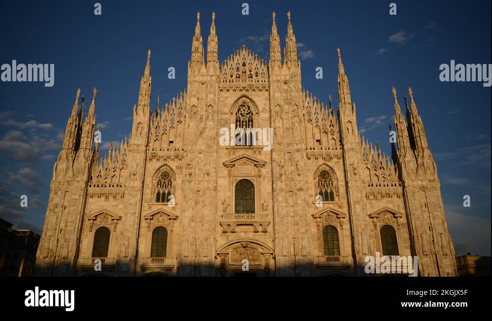 Milan historic building Stock Videos & Footage - HD and 4K Video Clips ...