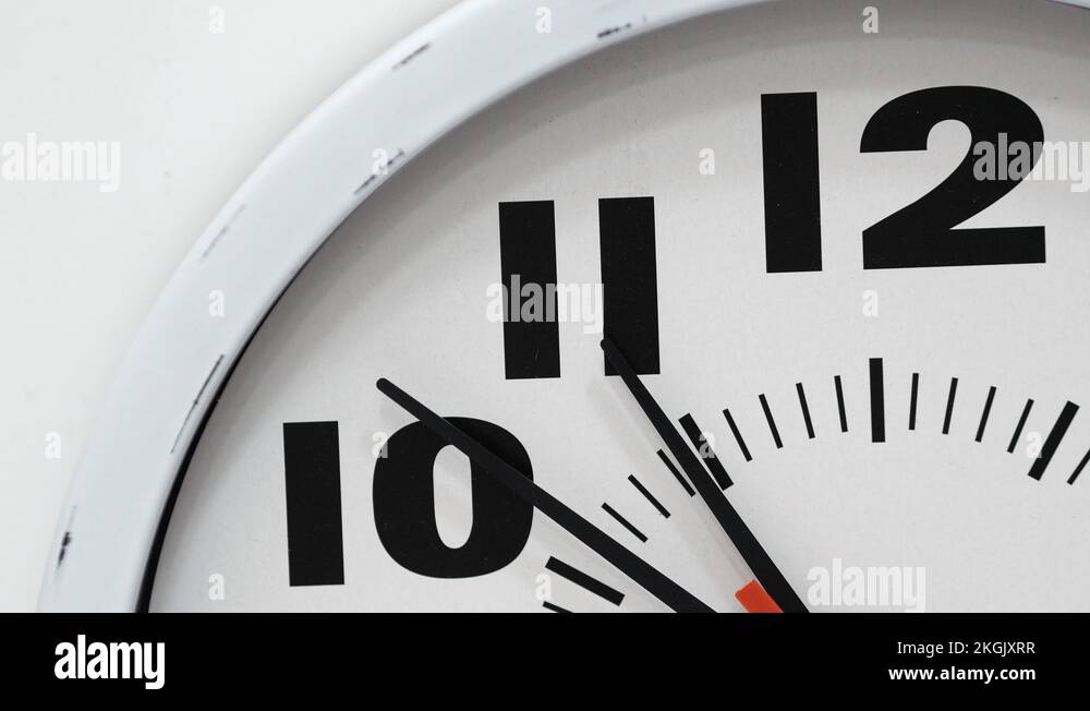 Eleven clock Stock Videos & Footage - HD and 4K Video Clips - Alamy