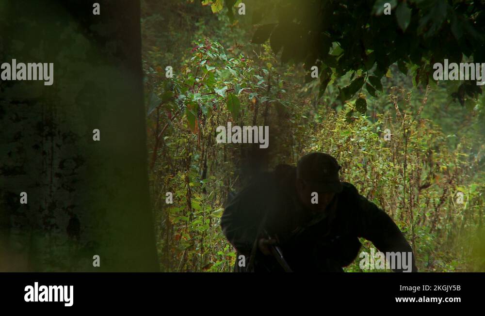 WW2 German Army Soldiers with Machine Guns, on the move and under fire ...