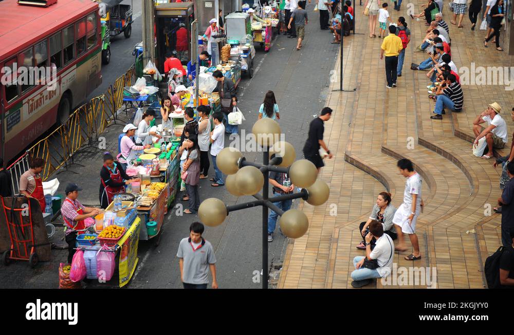 Time Lapse of Bangkok Crowd of Shoppers People Shopping on Busy Food ...