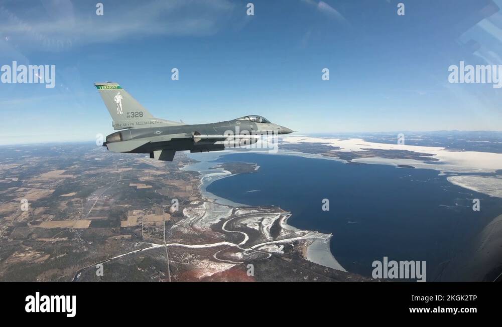 Cockpit footage of F-16 Fighting Falcon flying above Vermont, USA Stock ...
