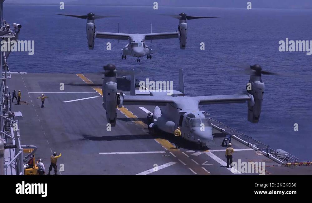 MV-22 Osprey landing aboard USS Wasp LHD 1 in Philippine Sea Stock Video Footage - Alamy