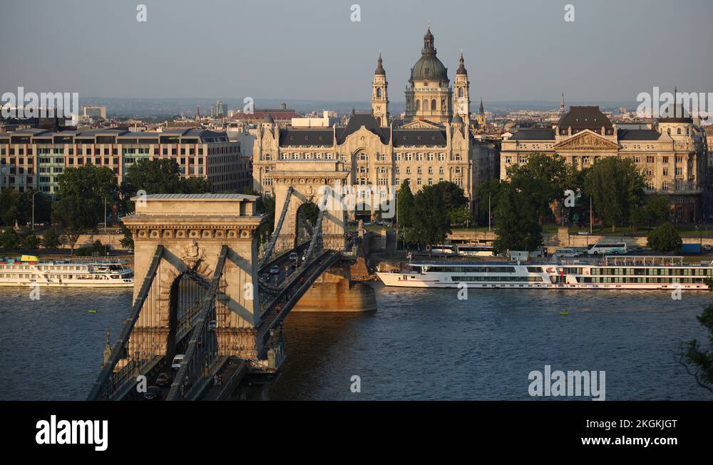 Famous travel landmarks Stock Videos & Footage - HD and 4K Video Clips ...