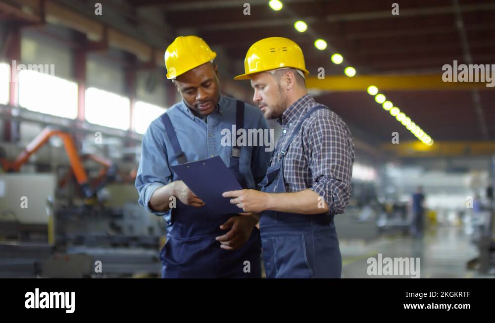 Operational workplace Stock Videos & Footage - HD and 4K Video Clips ...