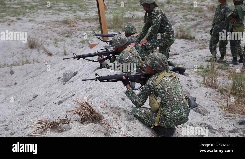 Target rifles Stock Videos & Footage - HD and 4K Video Clips - Alamy