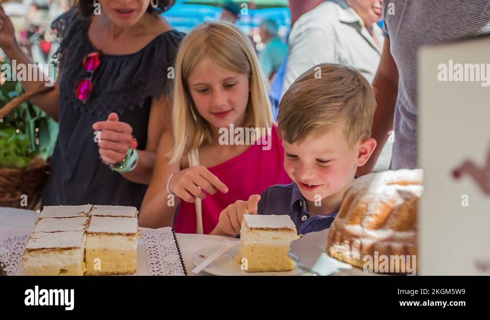 Sister cream Stock Videos & Footage - HD and 4K Video Clips - Alamy