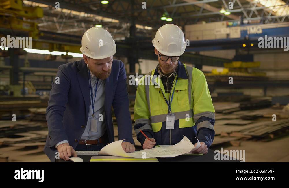 Supervisor helmet Stock Videos & Footage - HD and 4K Video Clips - Alamy